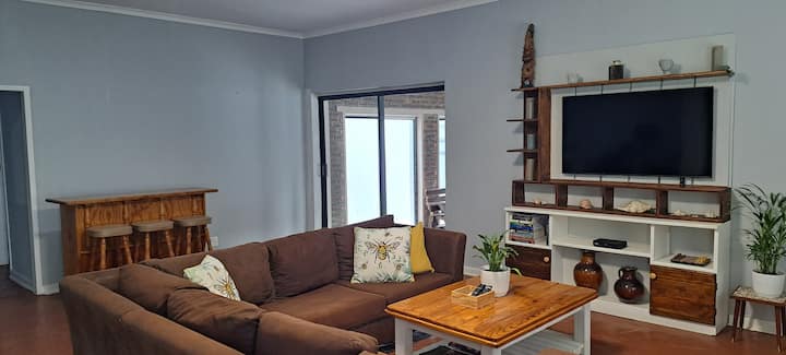 Jbay Main Beach Big Family & Entertainment House - Saint Francis Bay