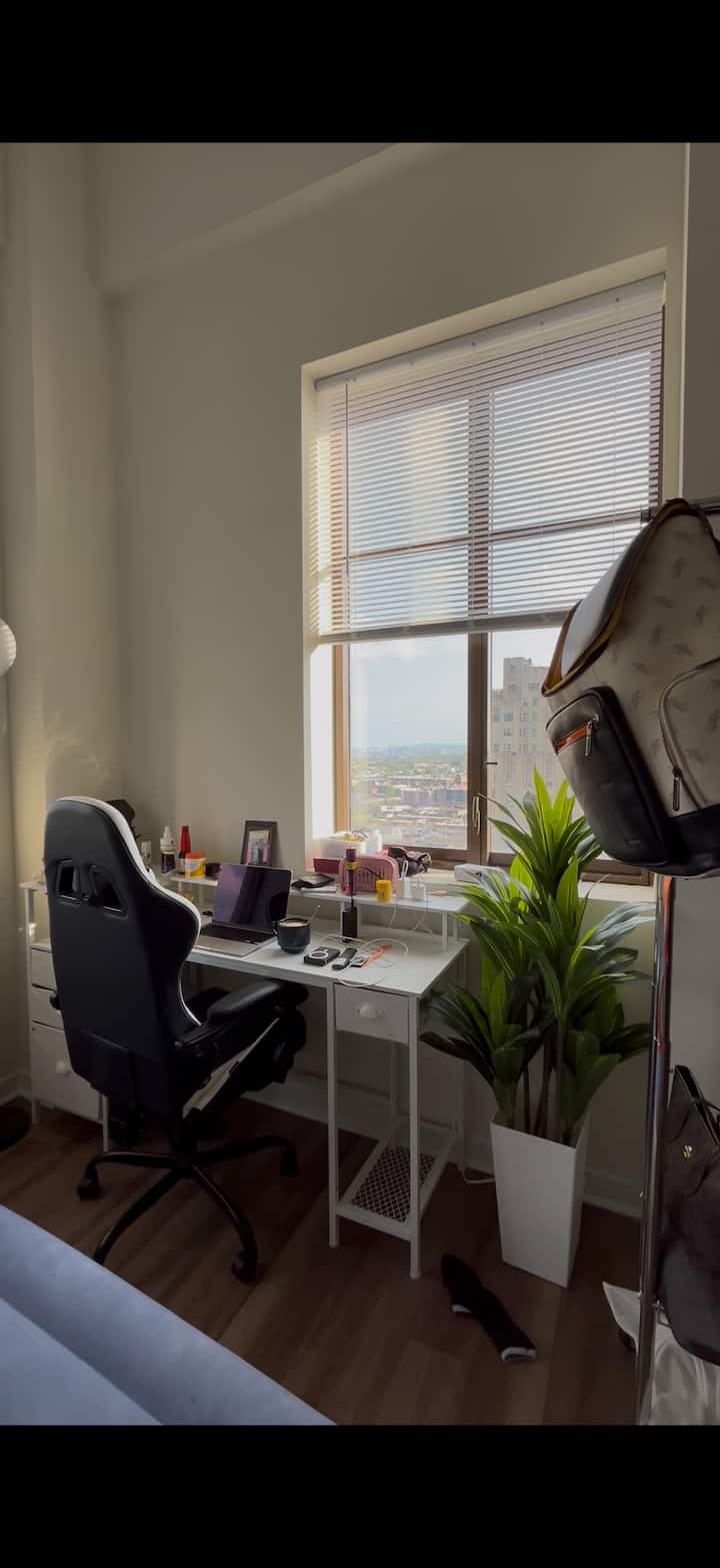 Luxury High-floor 1br W/ Empire State & Nyc Views - Jersey City, NJ
