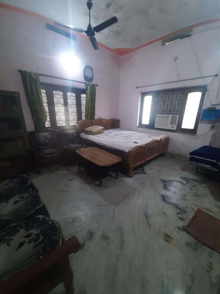 Kalindi Kunj, Family Rooms Home Stay, Bodhgaya - Bodh Gaya
