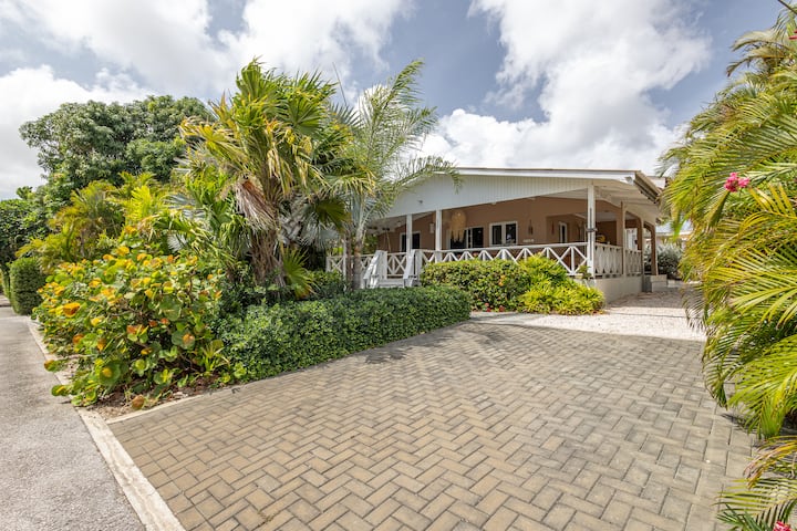 Casa Di Corstanje - Curaçao