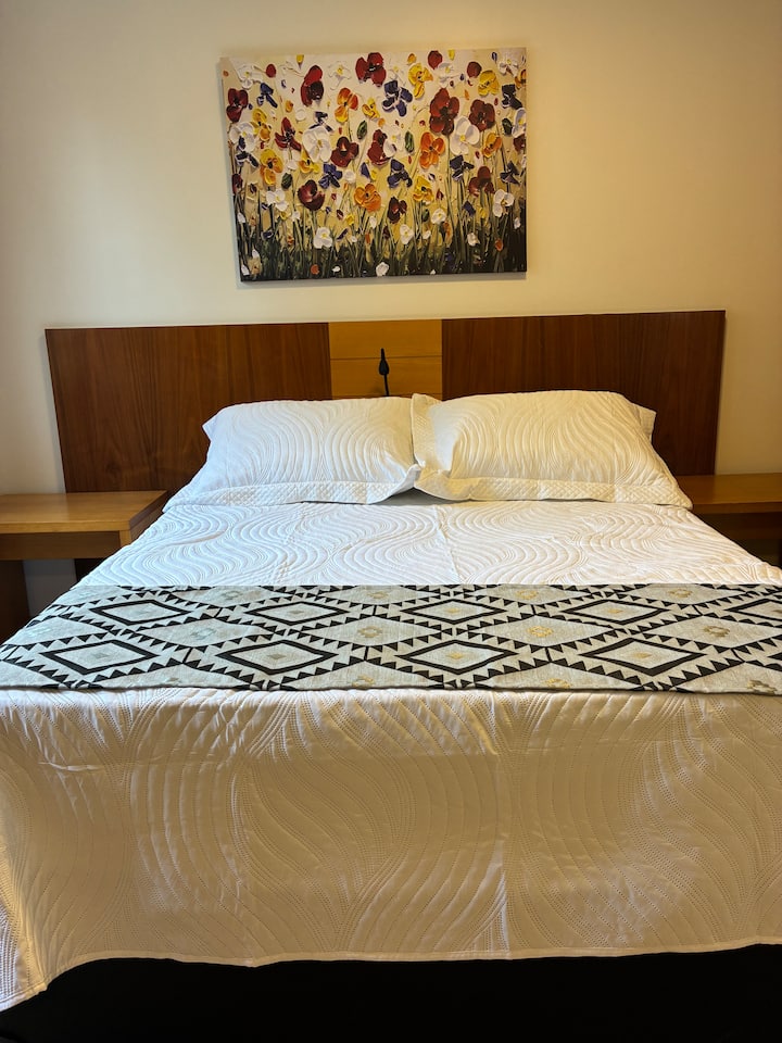 Apartamento Metrô Moema - Moema