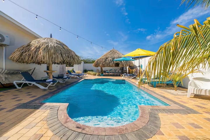 Aruba Dream Villa | 6br Pool & Volleyball Court - Aruba