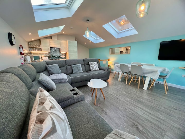 Sea-view 3-bed In Westward Ho! With Balcony - Westward Ho!