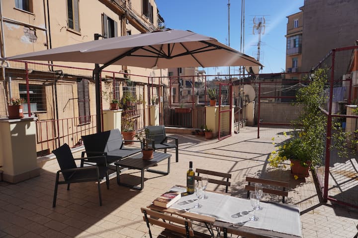 Il Terrazzetto • Roman Private Terrace - Italy