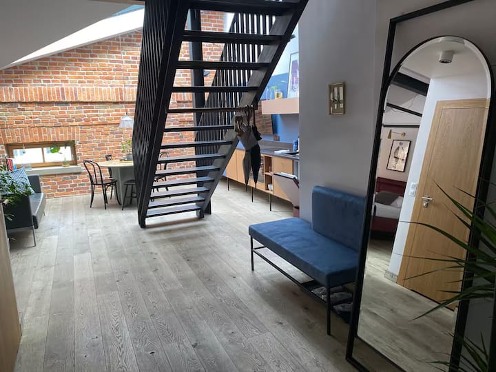 Superior 2 Bedroom Apartment With City View - Krakov