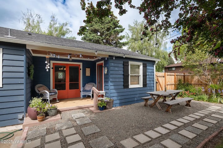 Cozy Casita In Historic Neighborhood - Yakima, WA