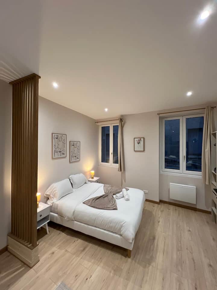 51 La Dolce Vita‼️ - Saint-Étienne