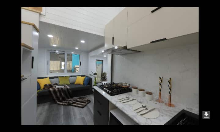 Big Not So Little, Tiny Home - Serene & Peaceful! - Northland