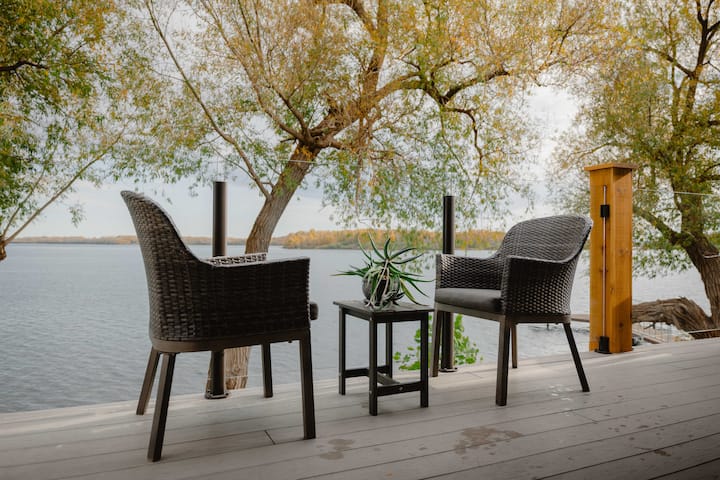 The St. Lawrence Perch - Cornwall