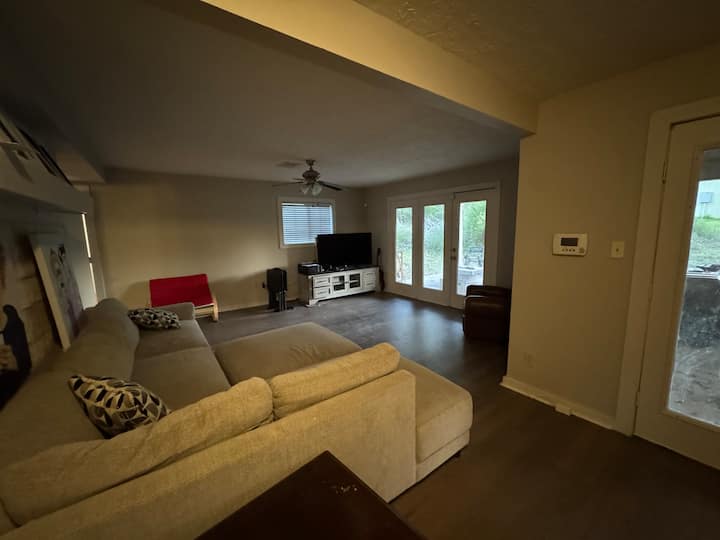 Walk To Kyle Field From Your Own House! - Bryan, TX