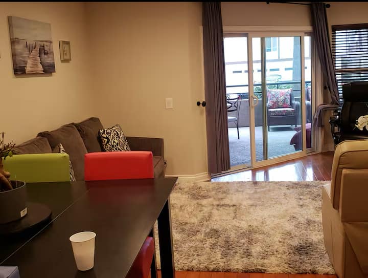 Condo At The Beach! - Huntington Beach, CA