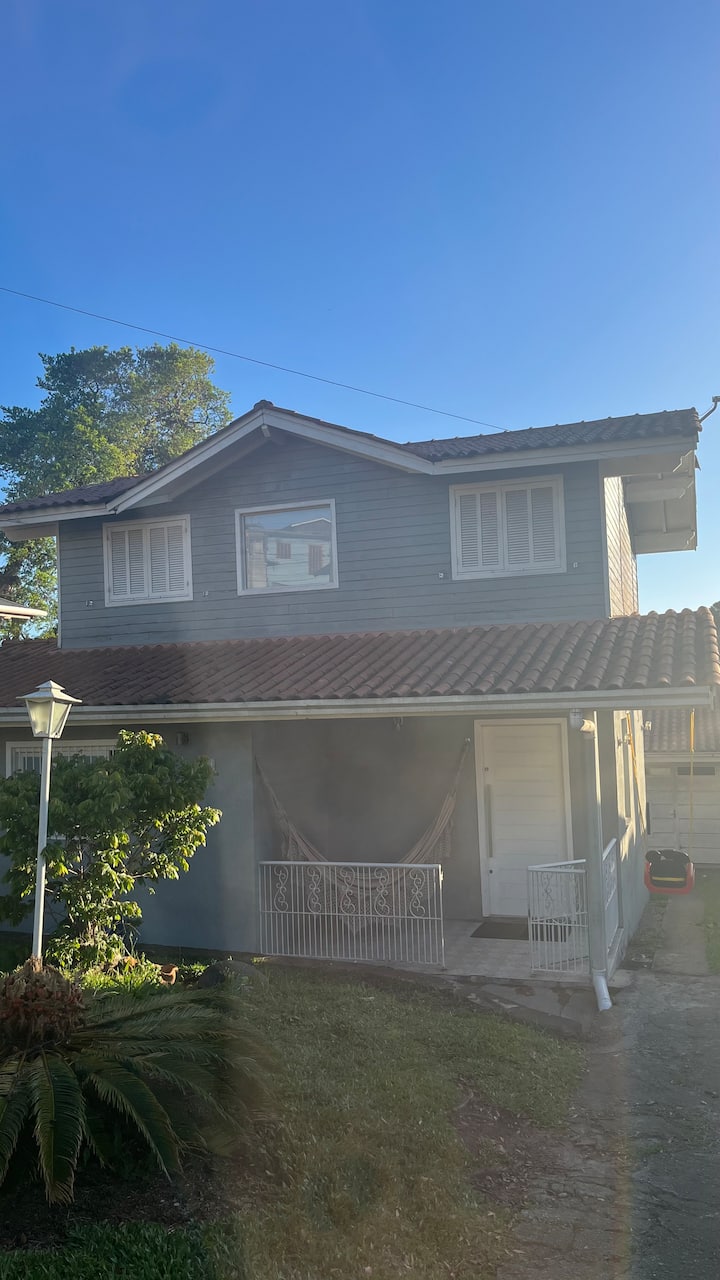 Casa Familiar - Canela