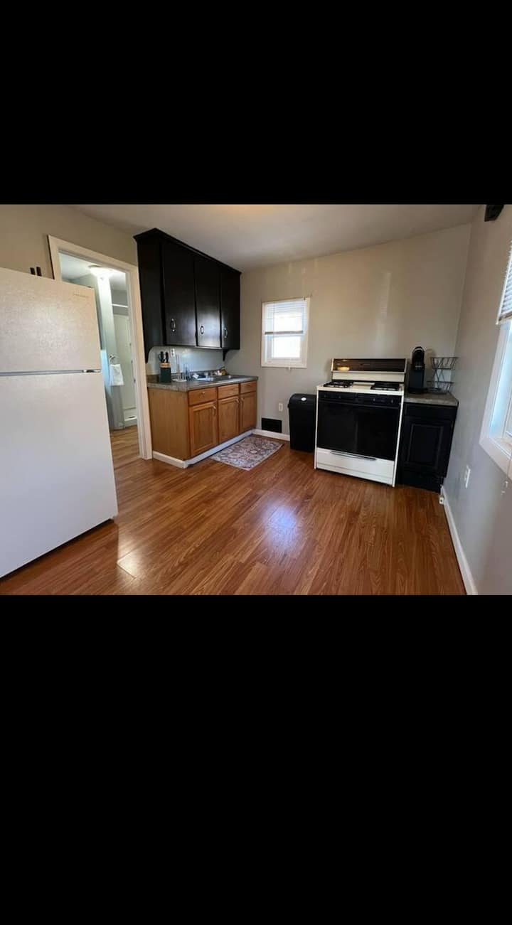 Studio Apartment - Grand Rapids, MI