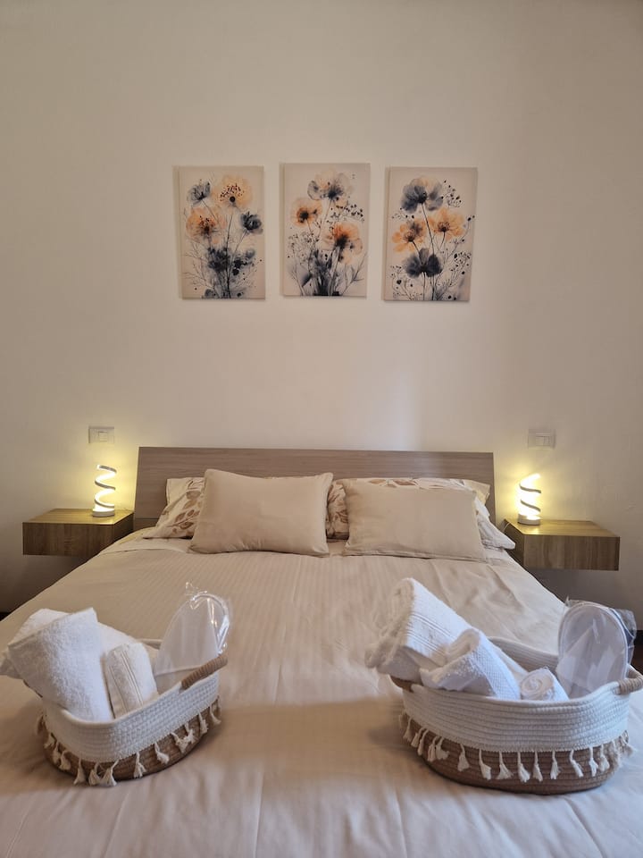 Cozy Daisy Loggiadeifiori, Como Near Swiss Border - Cernobbio