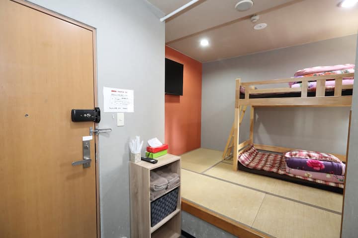 P203 博多駅より徒歩9分 福岡空港も近く 安くて超便利‼️ - Fukuoka, Japan