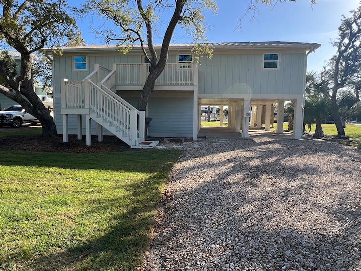 Marchar A Little Slice Of Cozy On The Bay. - 聖喬治島