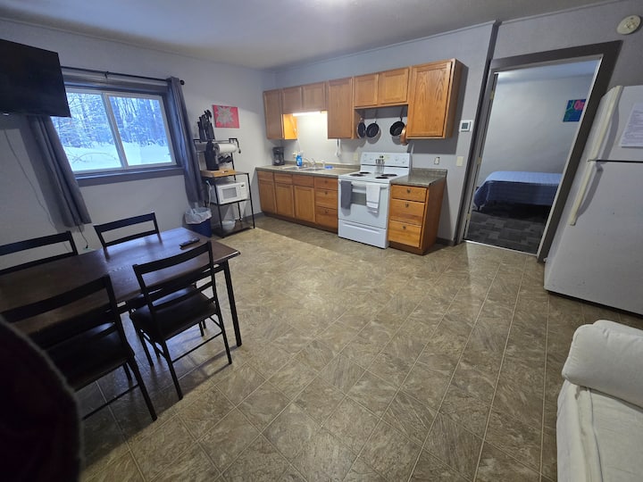 Wp3 | Mtu & Keweenaw Base | Full Kitchen + Wi-fi - Houghton, MI