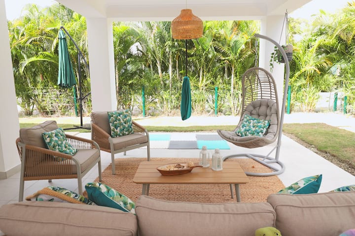 Villa Familiar Bbq, Piscina Y Oasis De Palmeras - Punta Cana