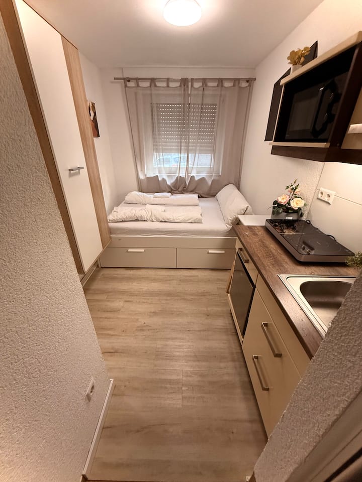 1-room City Apartment At Main Station (4a) - Stuttgart