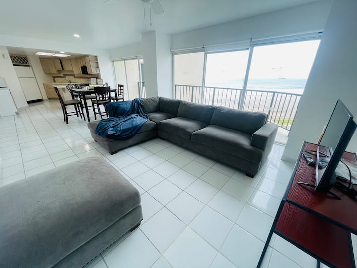 Luz, Mar Y Tranquilidad En El Corazón De Rosarito" - Rosarito