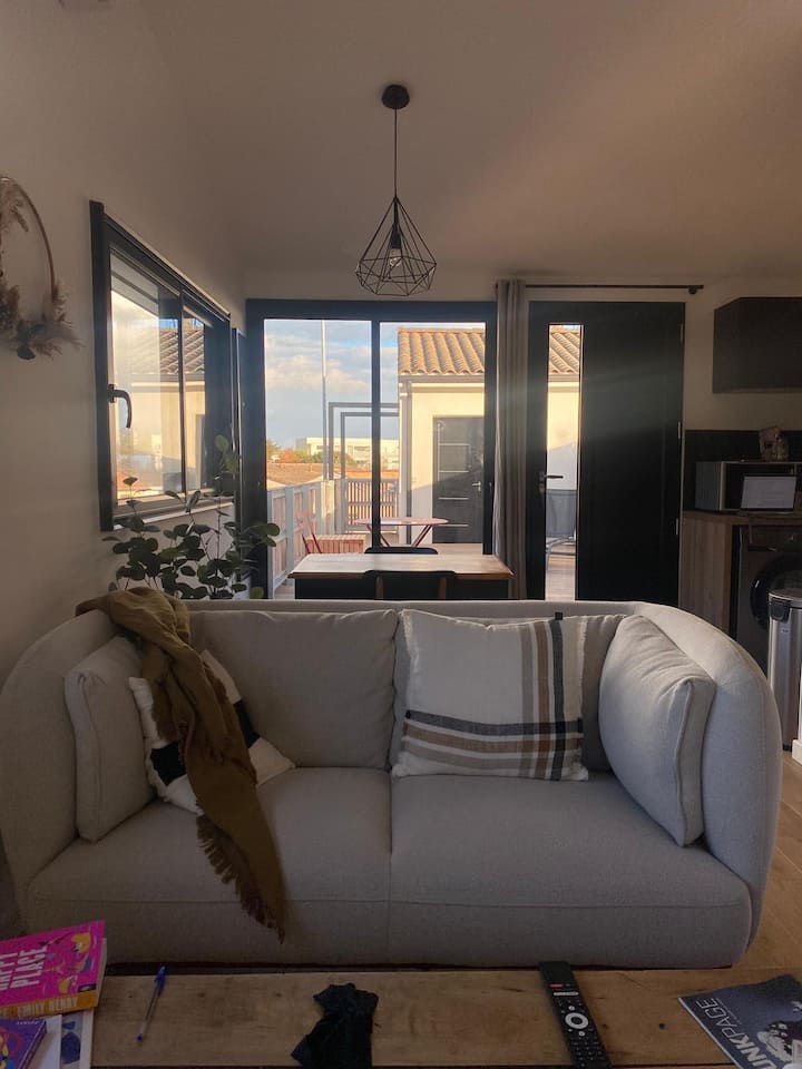 Location Meublée De 30m2 Avec Une Chambre - Gradignan