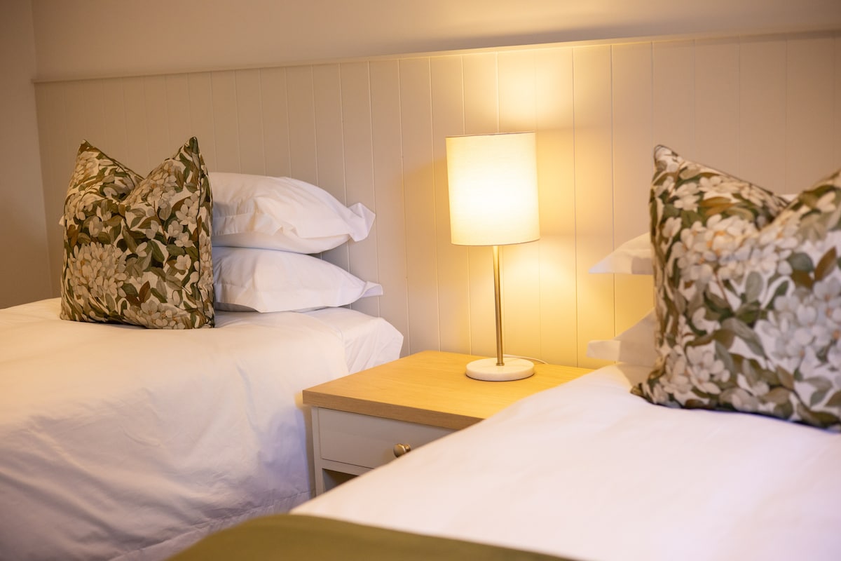 Patryssenvalleij Cottage 6 – Cape Robin - Airbnb