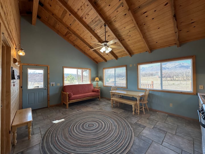 Mount Peale Cabin 4 (Near Moab) - Medicine Lake, Moab