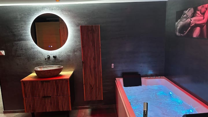 Suite Intime Avec Sauna à Guebwiller - Guebwiller
