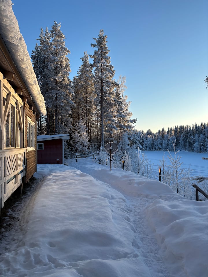 ÄLvnära Stuga I ÄLvsbyn - Älvsbyn
