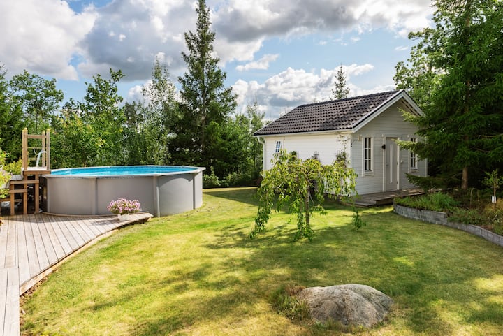 Mysigt Gästhus Nära Naturen - Norrtälje