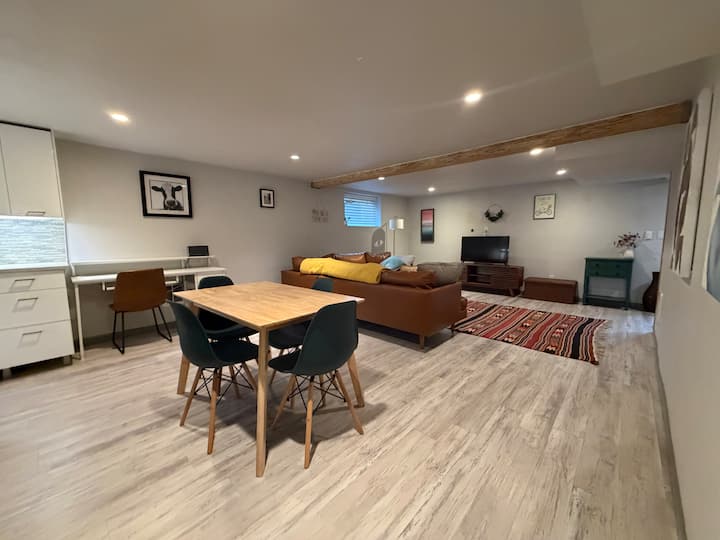 Family Friendly Mt Tabor Oasis - Portland, OR