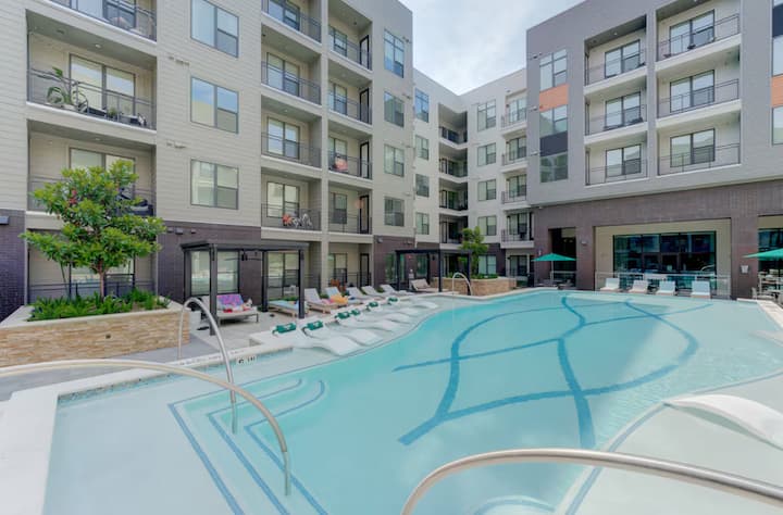 Hou Heights | Walk To Breweries, Boutiques & Eats - Houston