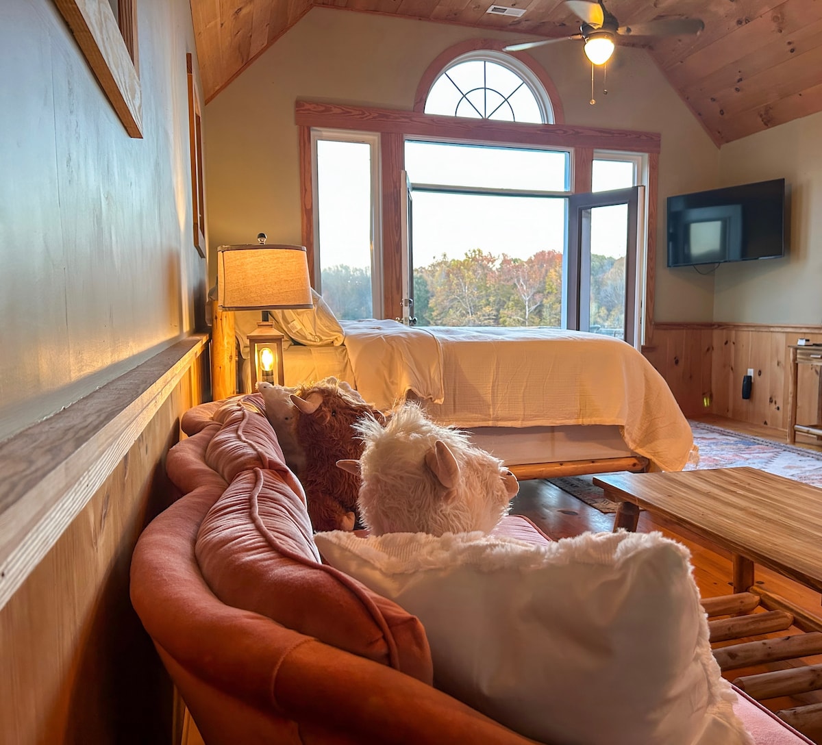 Farm getaway with Highland Cows and scenic views - Airbnb