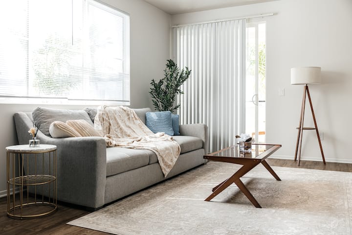 Wonderful 2br At Marina Del Rey Pool/gym/parking - Marina del Rey, CA