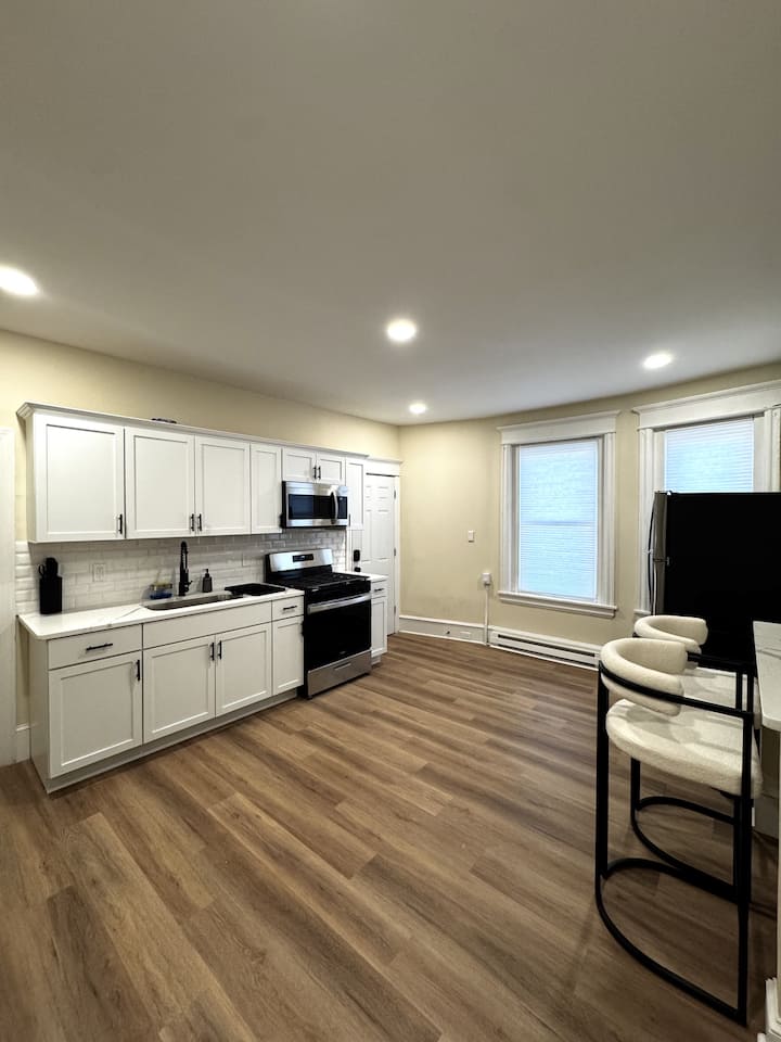 Charming Trolley Square Stay • Walk To Everything - Wilmington, DE