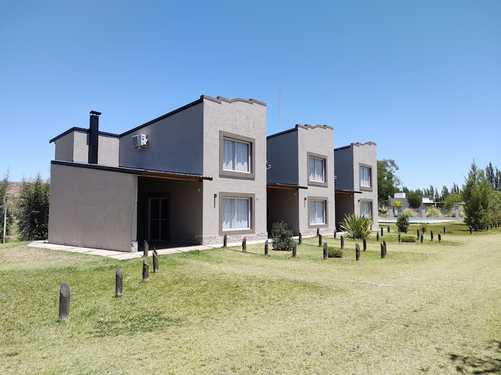 Complejo Las Cortaderas - 聖拉菲爾