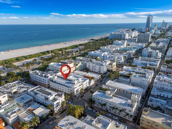 1 Block From Ocean 1 Br South Beach Collins Ave - Miami Beach, FL
