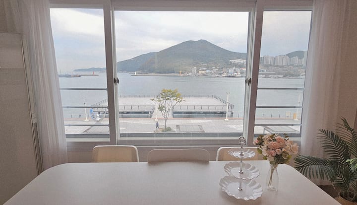 씨스테이401호 불꽃축제, 외도유람선, 해돋이 - Geoje-si