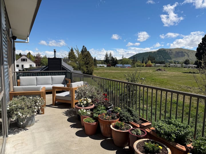 Mt Edward View | Lake Tekapo - Lake Tekapo