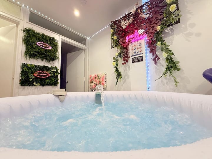 *Guest Home Town Center* - Maidstone