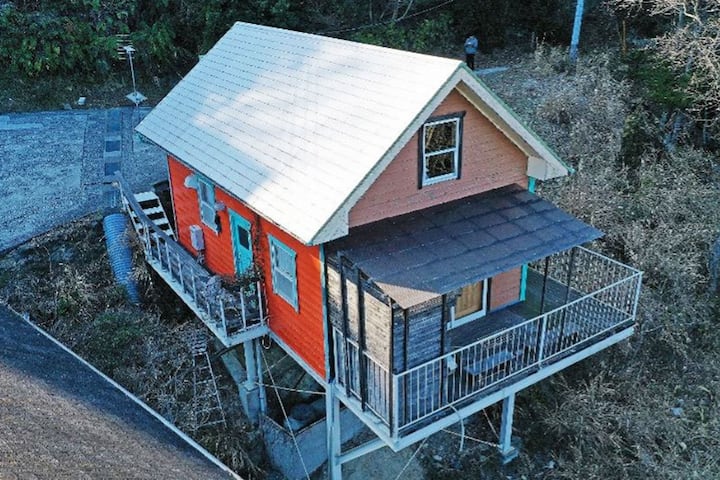 Cozy Island Home · Ideal For Long Stays - 세토우치시