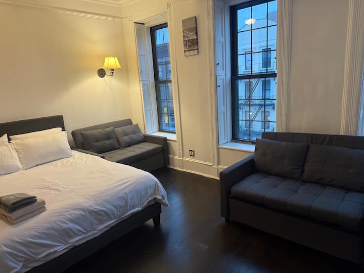 Lexington Studio - New York City