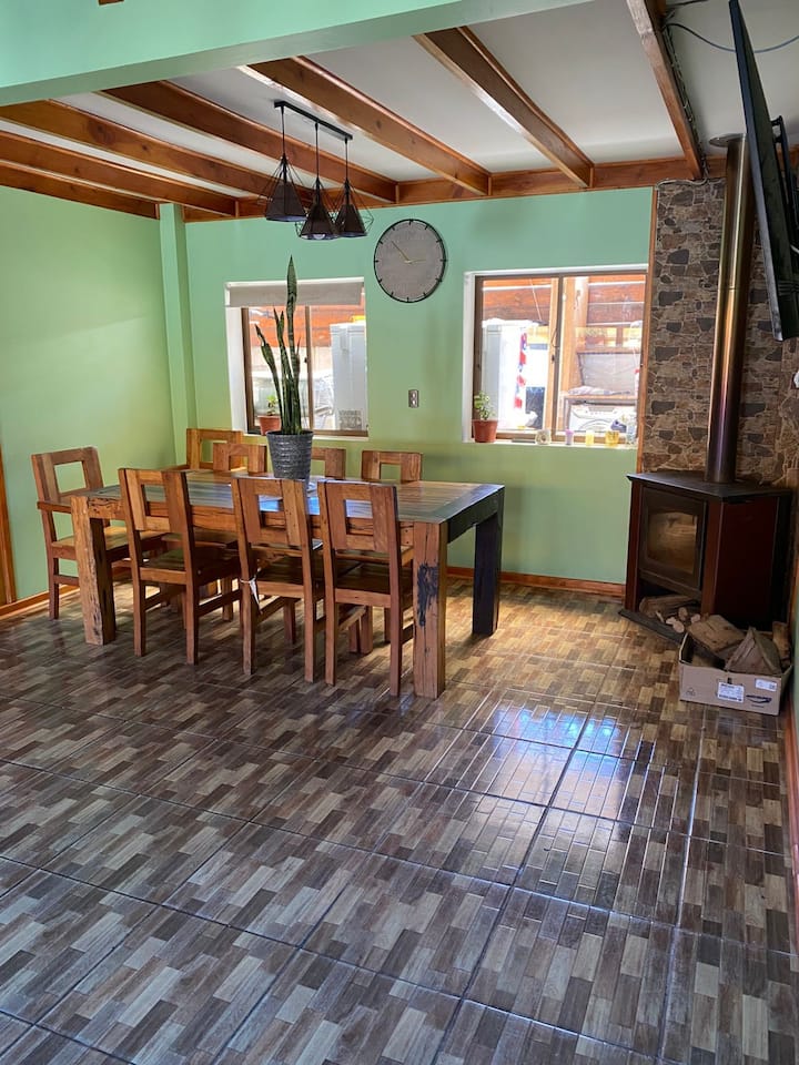 Casa Para 10 Personas Con Piscina - Algarrobo