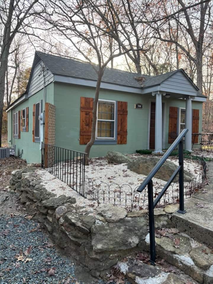 The Rechabites Cottage - Lake Lucas, NC