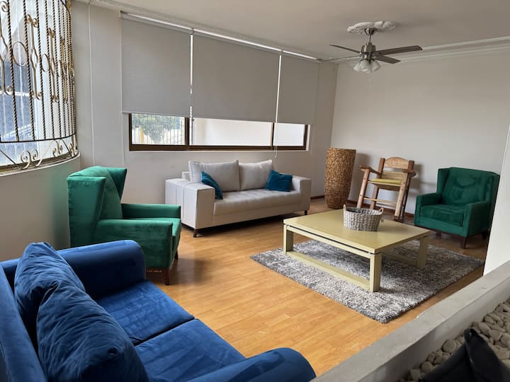 Casa En El Norte: 250 Mb, Cochera (Facturamos) - Aguascalientes