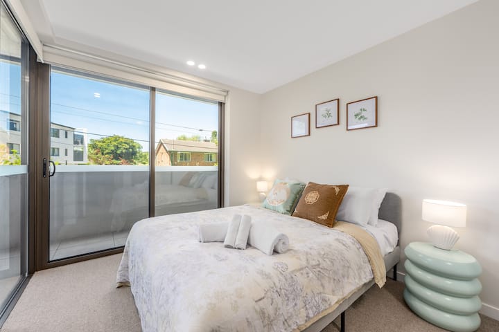 @Dickson Bright 2br Stay | Anu W Parking & Wifi - Canberra