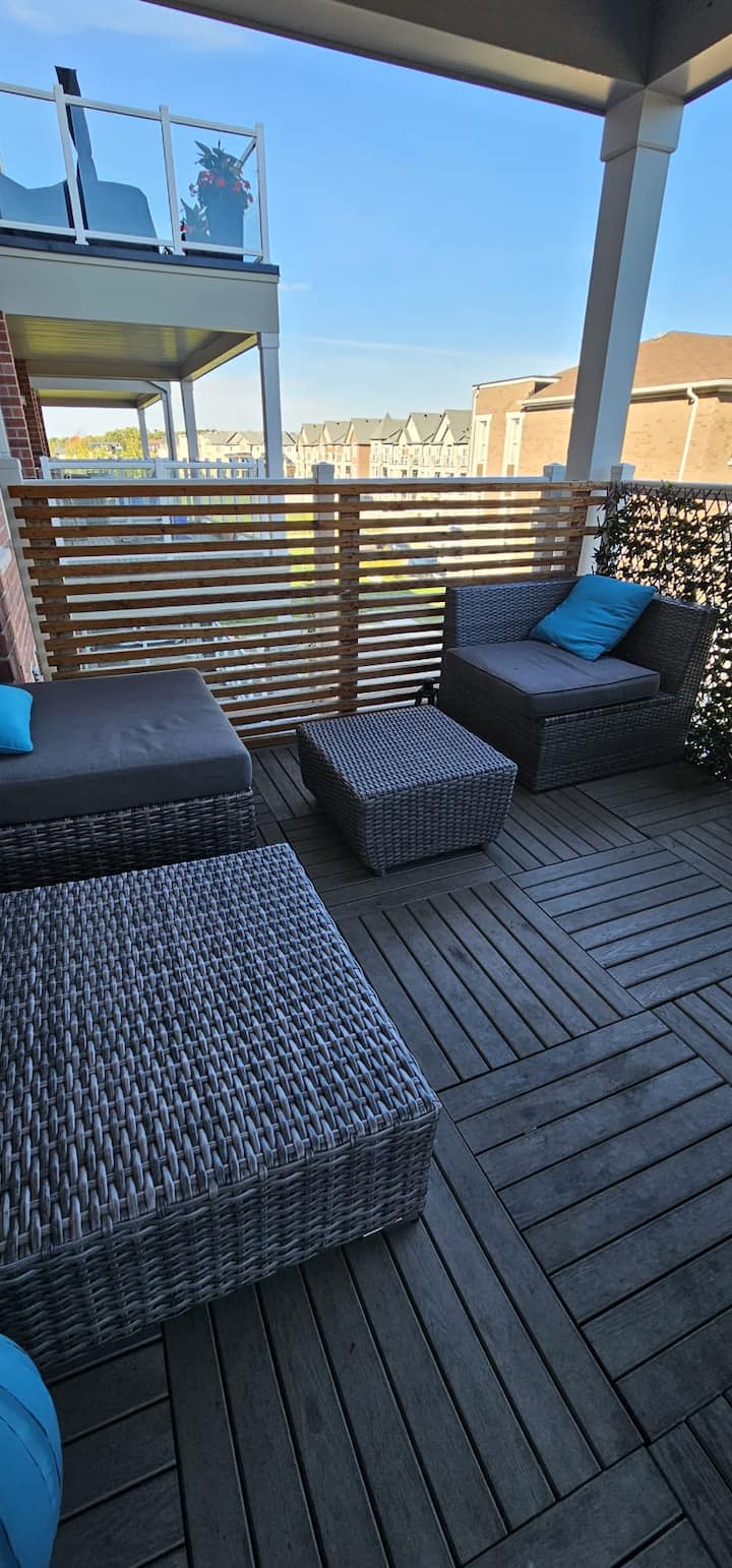 Blissful Retreat - Ajax