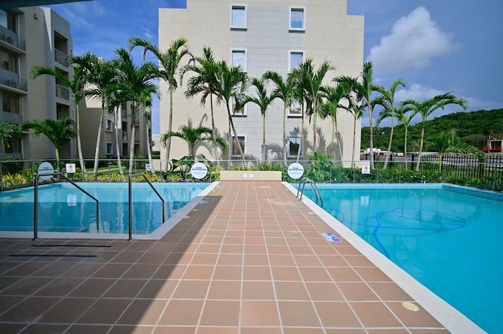 Apartamento En Cartagena Elegante Con Piscina. - Colombia