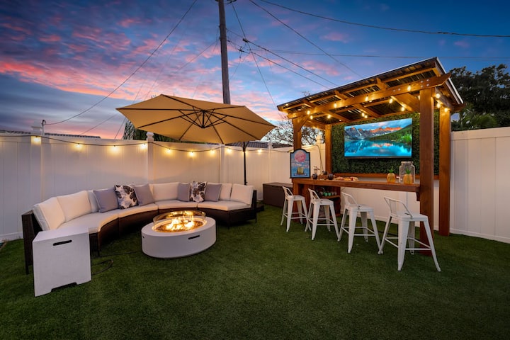 Heated Pool • Firepit • Putt-putt • 7 Min To Beach - Treasure Island, FL