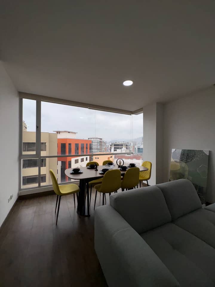 Apt 3 Rooms, 2 Baths With View – Estadio Atahualpa - Quito (Ecuador)